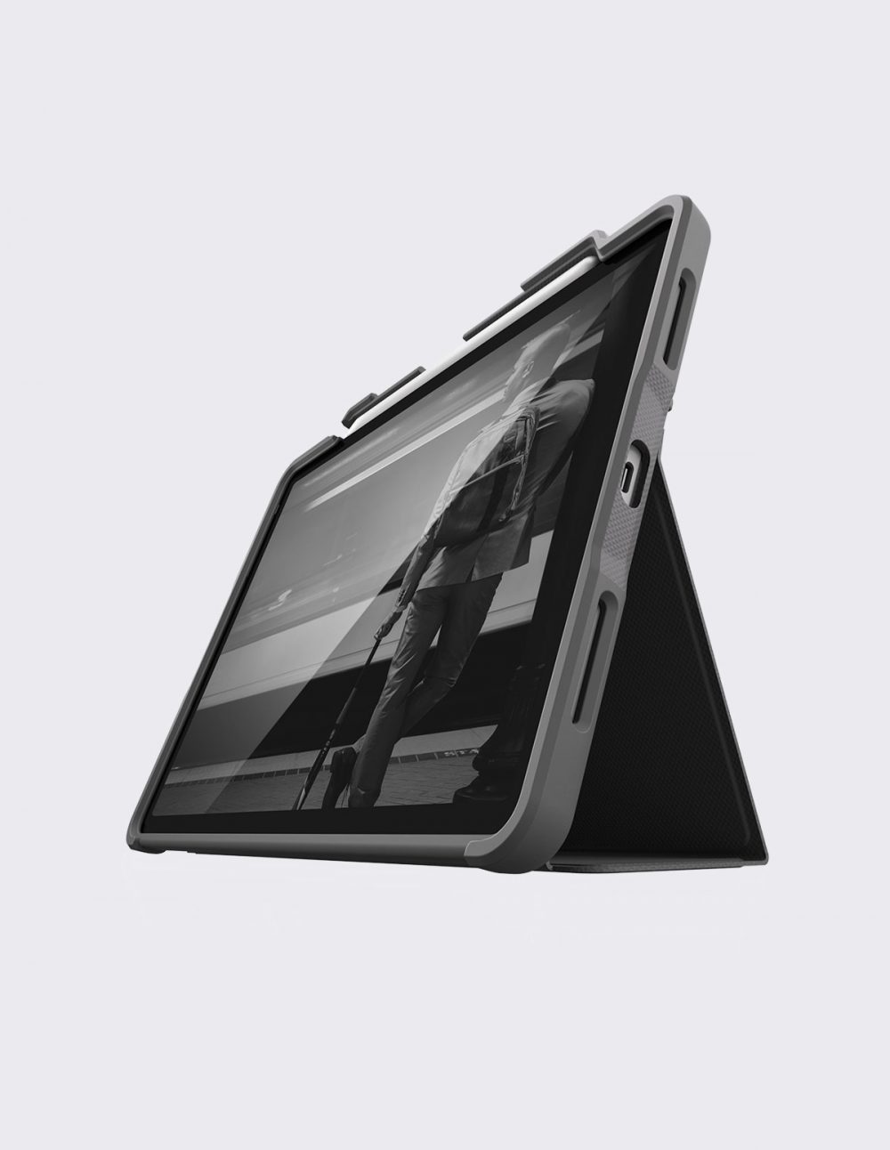 STM Dux Plus for iPad (10th-gen) - Black - Beyond the Box